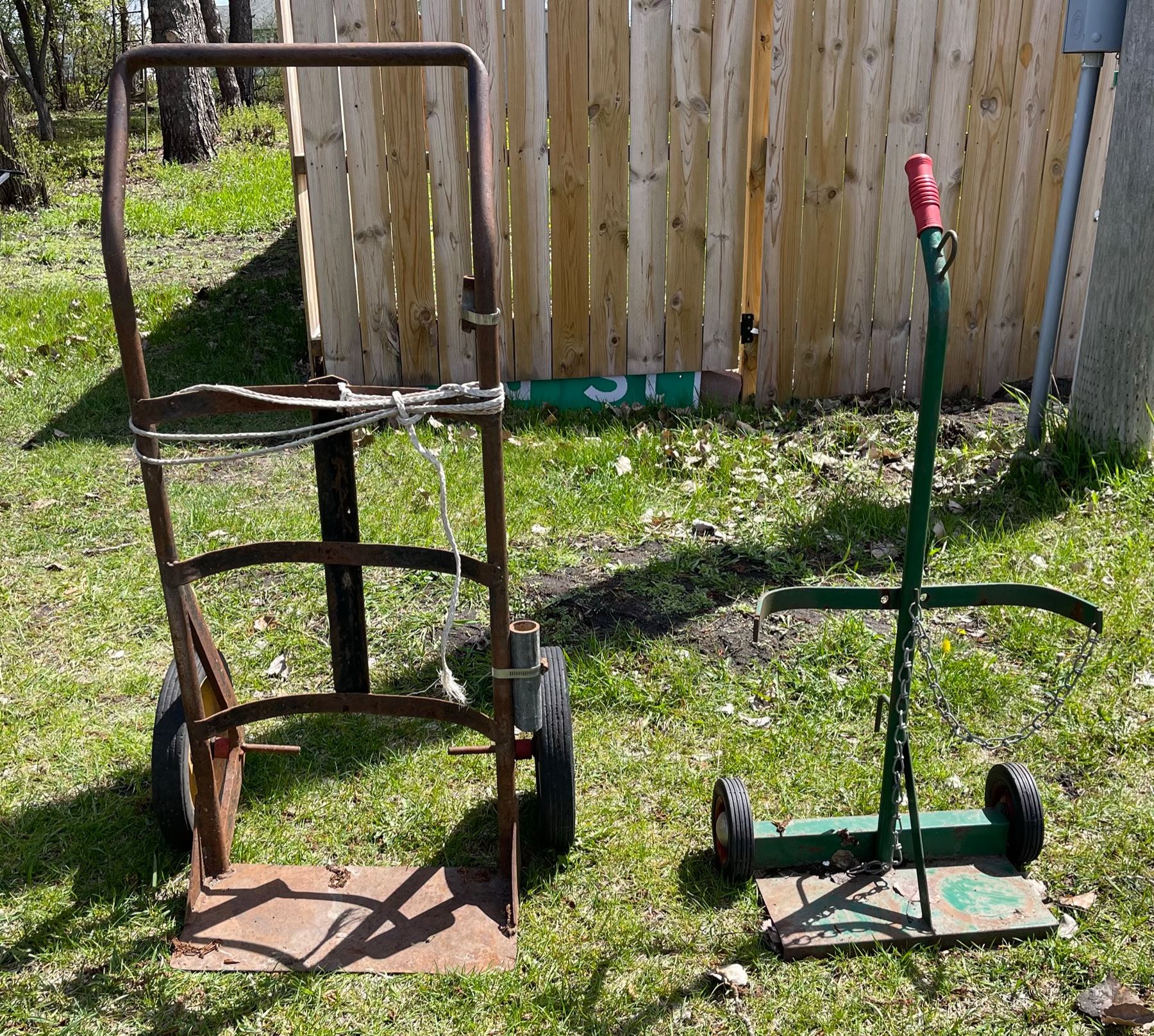 WELDING TANK CART AND 55-GAL DRUM CART / DOLLIES - Cornerbids