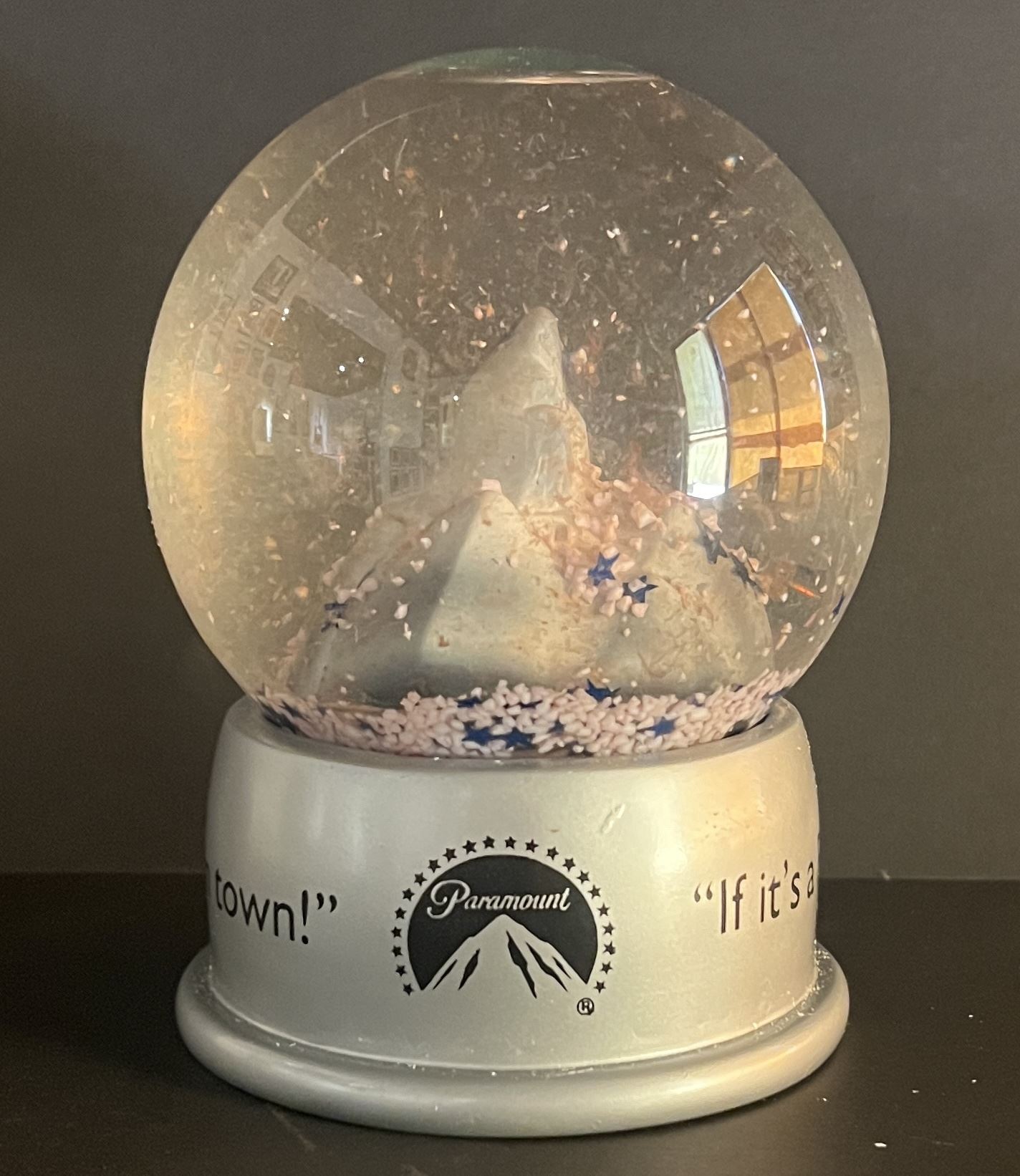 Paramount Pictures snow commemorative snow globe