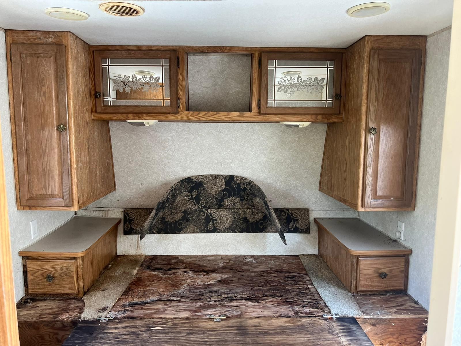 2004 WILDERNESS TRAILER