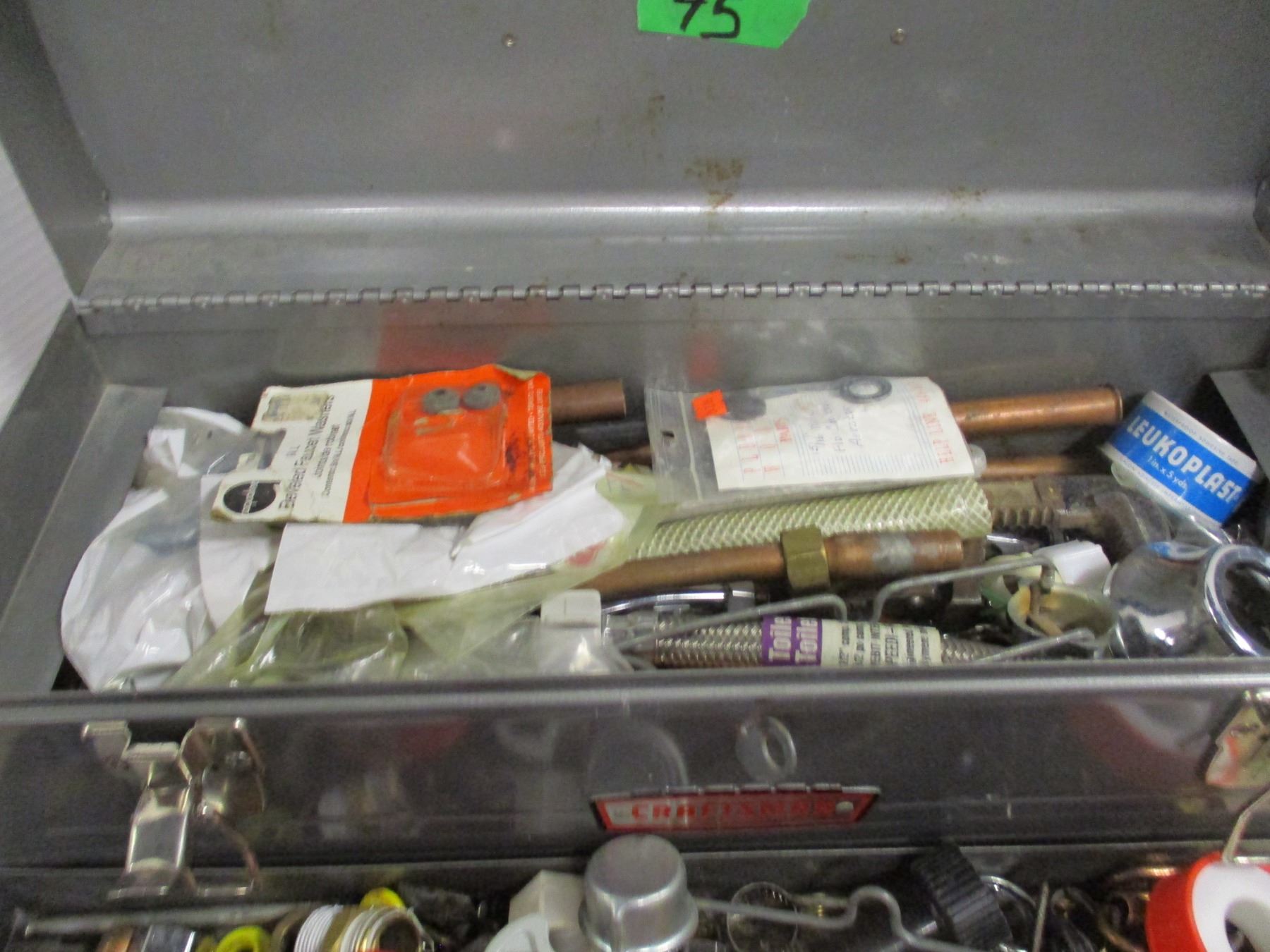 CRAFTSMAN TOOLBOX & CONTENTS