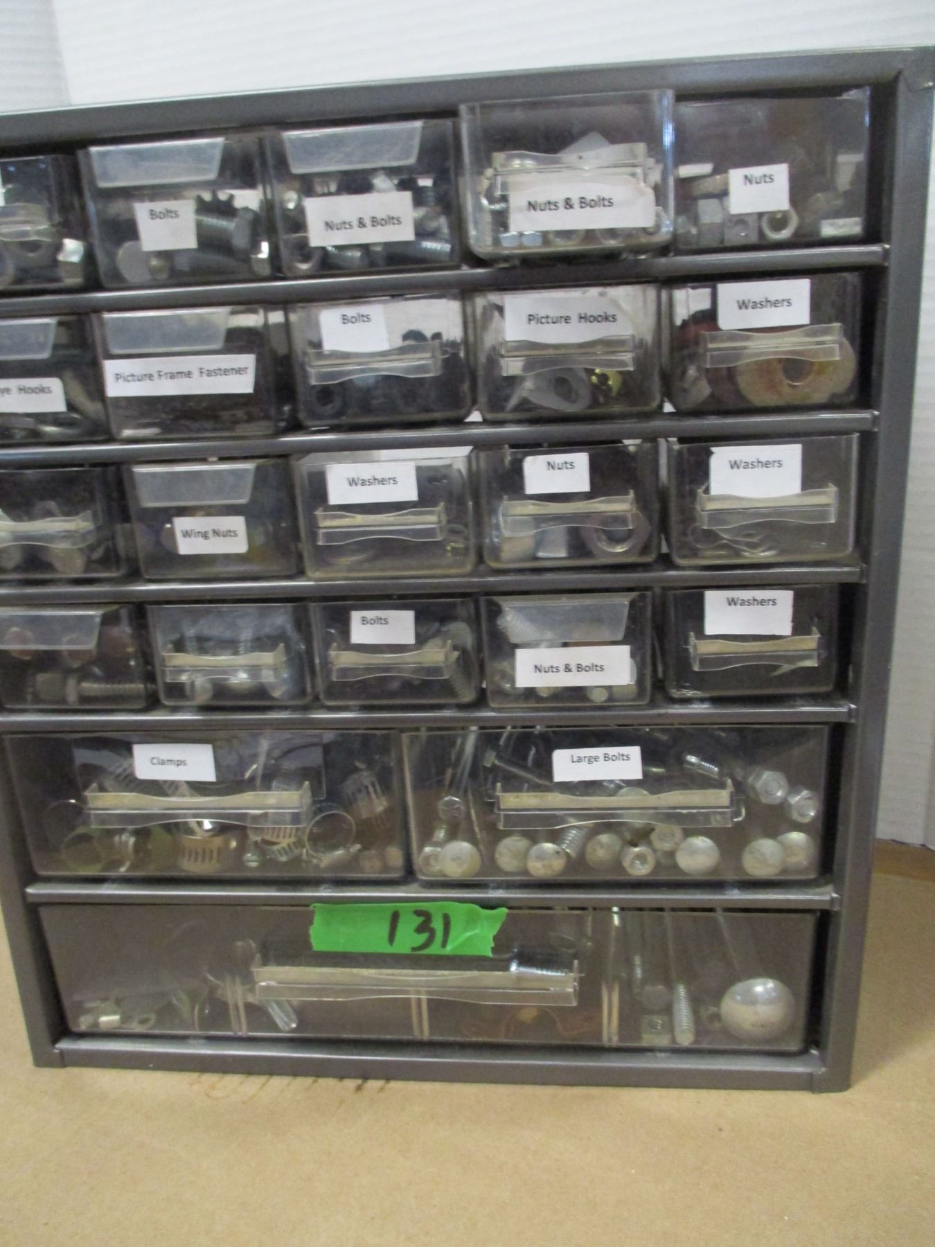 ESTATE: APPROX. 25 COMPARTMENT BOLT BIN