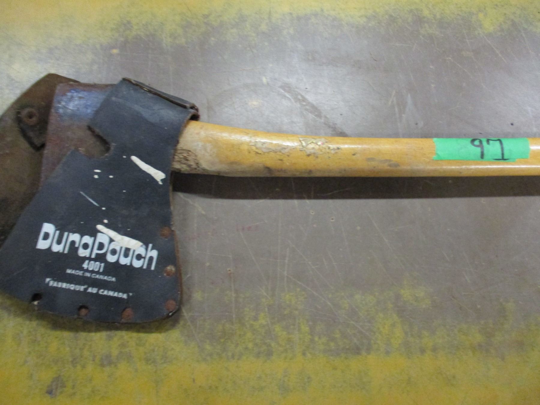 ESTATE: 3 LB AXE