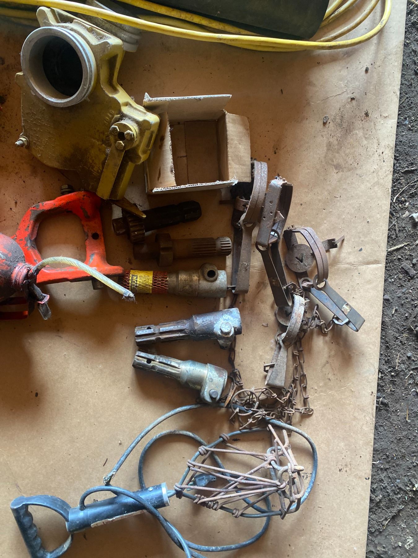 Sprayer nozzles, cords, PTO Adapters, 2- Traps, oil can & misc.