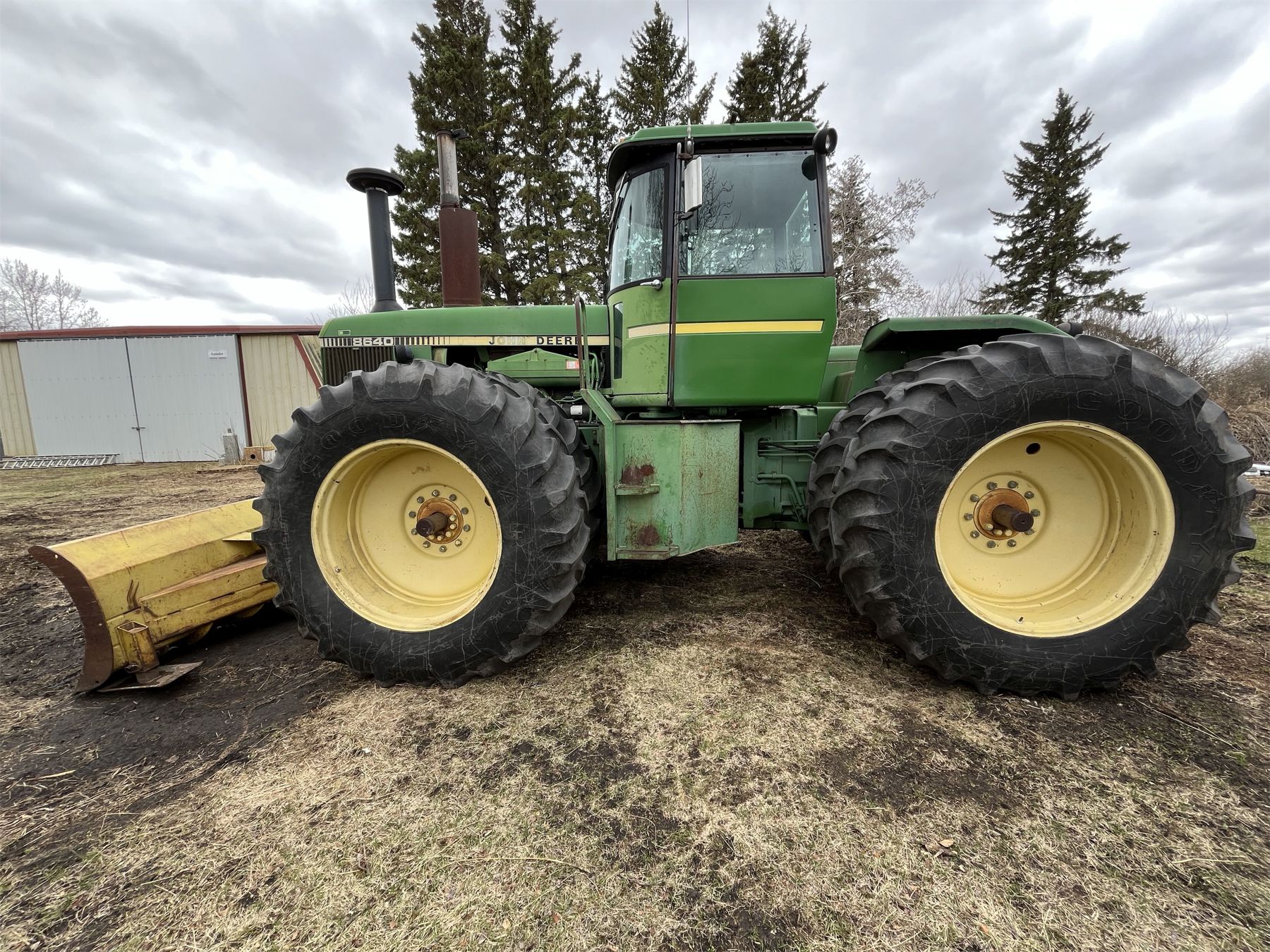 John Deere 8640 Tractor with 12ft Blade, Duals, 2 Hydraulics 1000/540 ...