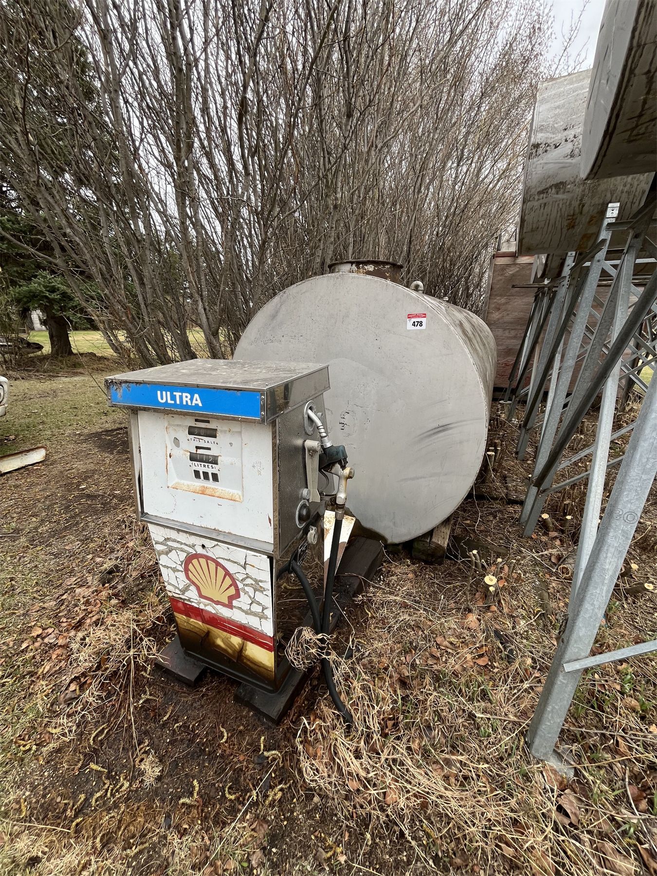 2000gal Fuel Tank (On Ground) and Shell fuel 110 pump.