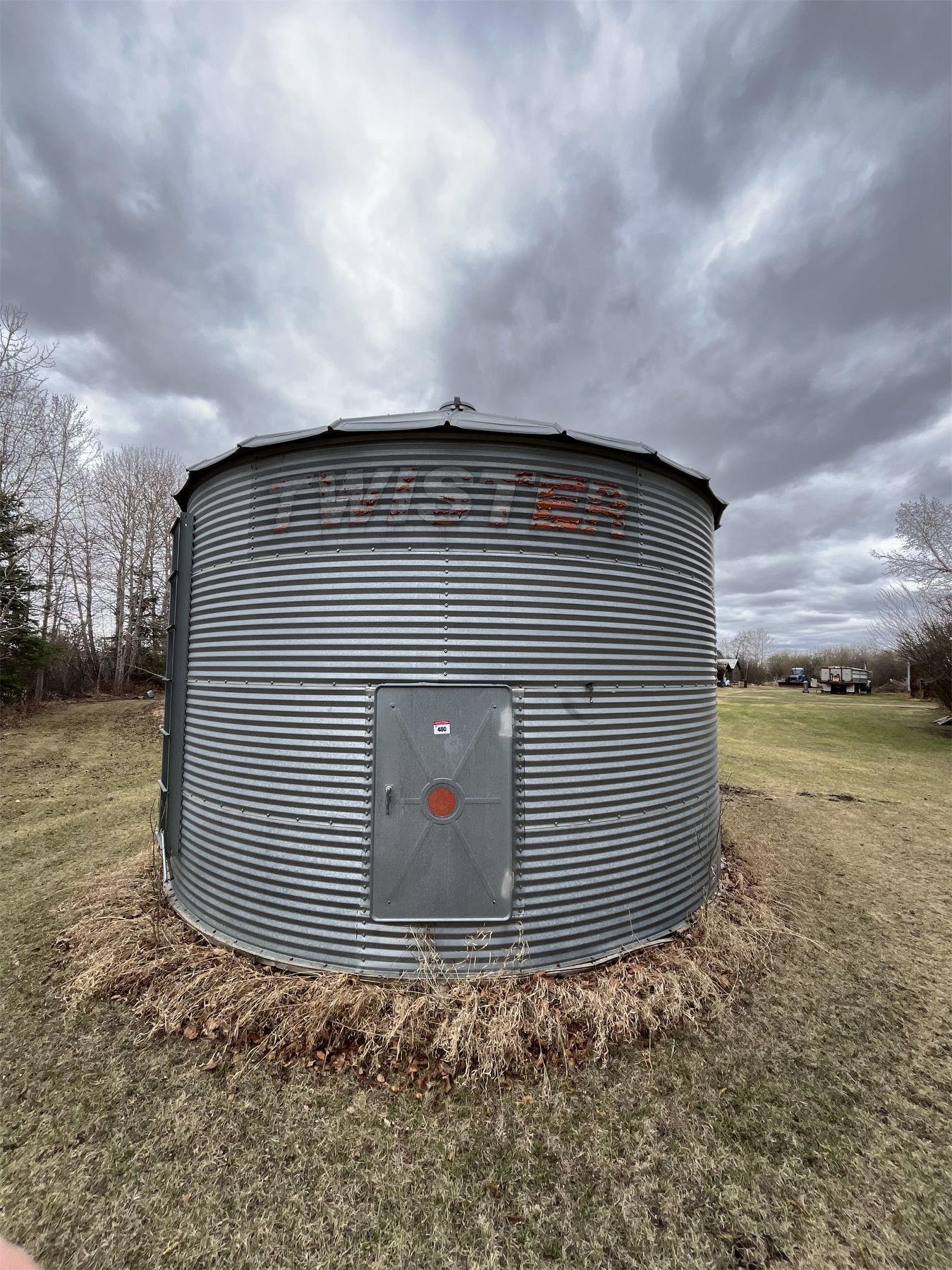 Twister Grain Bin - 4 Rings