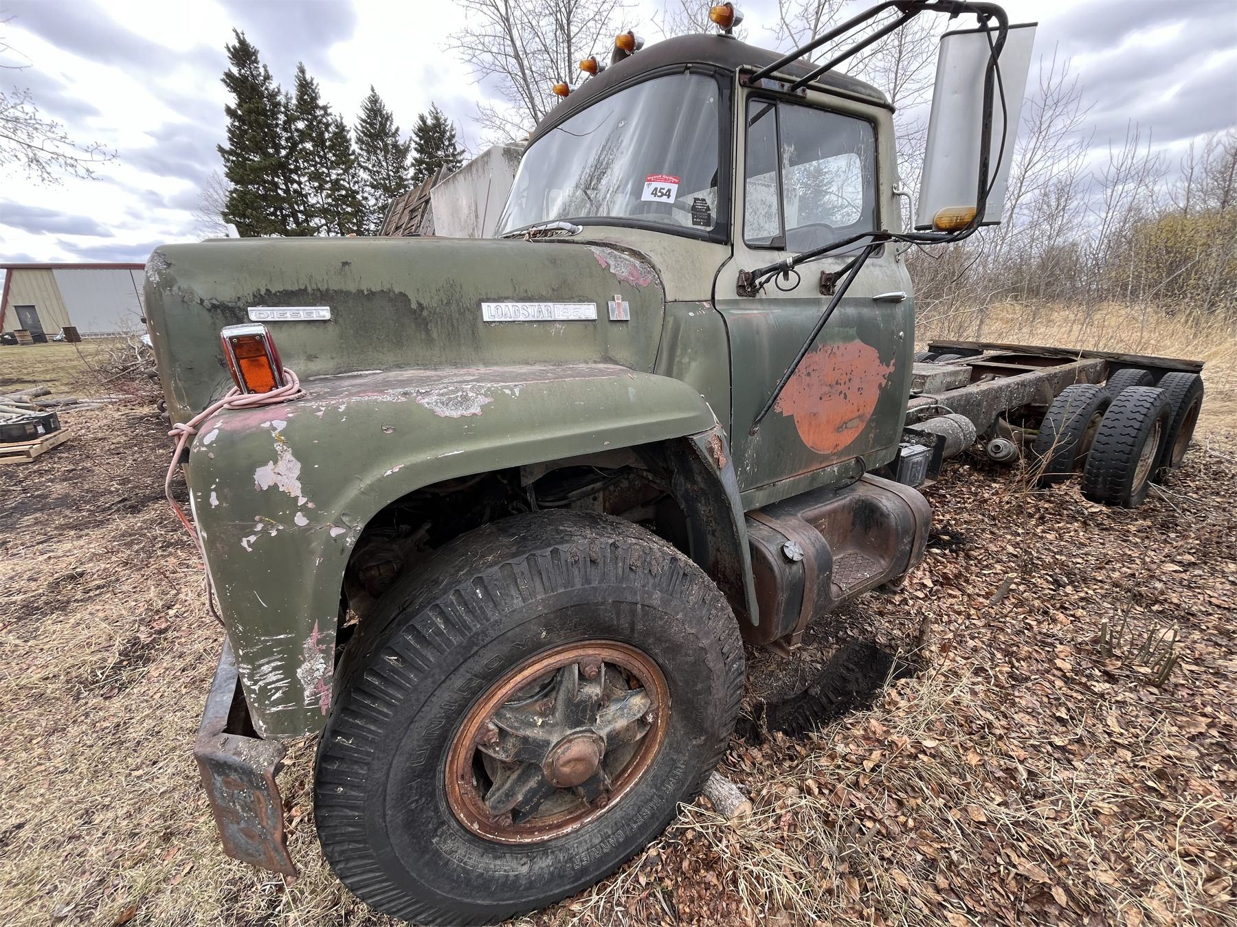 International Loadstar 1850 Diesel Truck