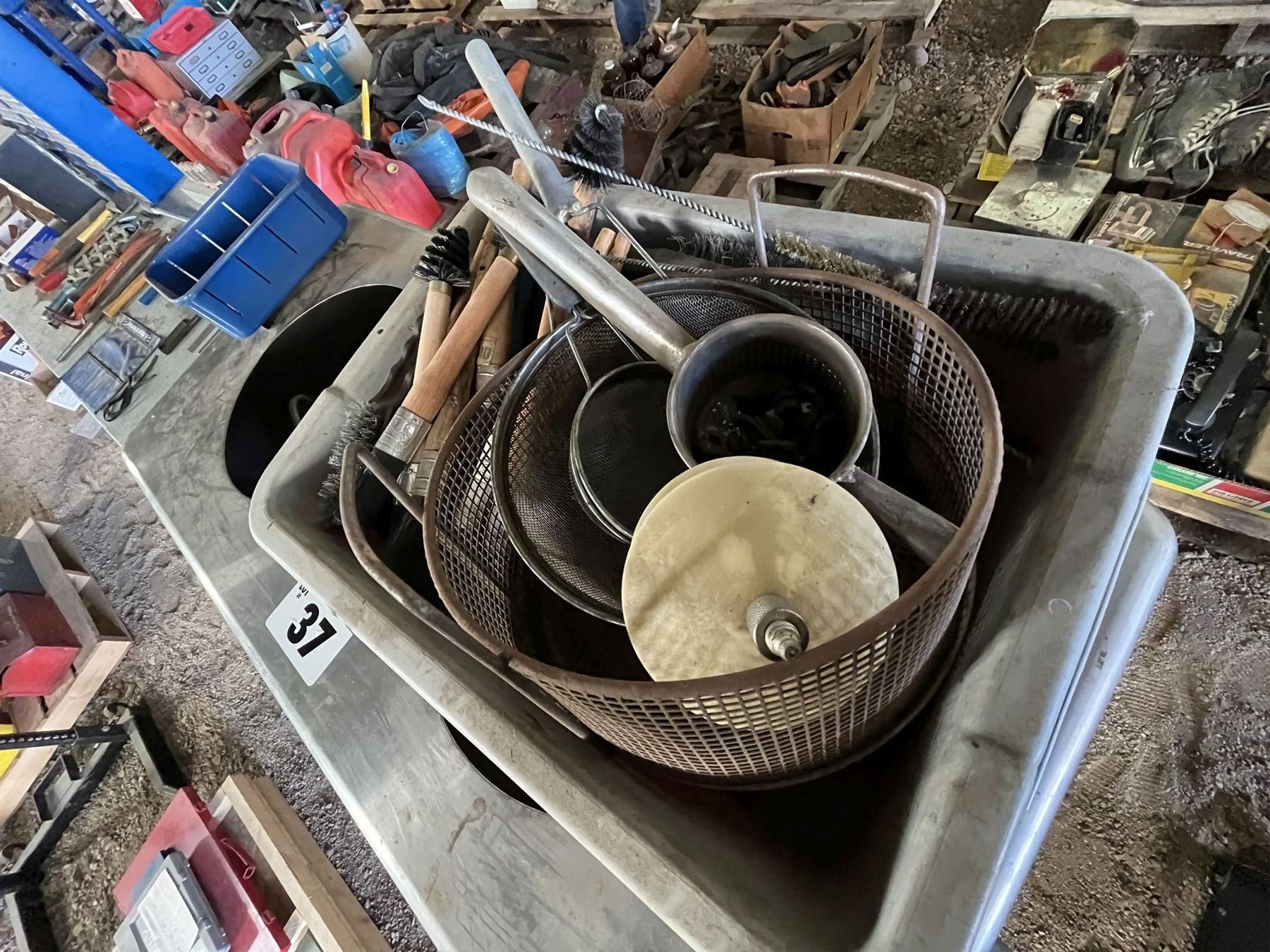 Parts Washer, Brushes, Bearing Packers, Pails, Varsol