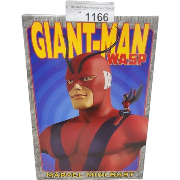 Marvel Mini Bust Giant Man Wasp In Box