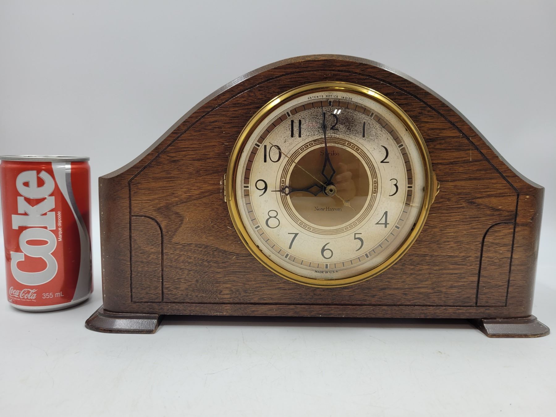 Vintage New Haven Electric Mantle Clock