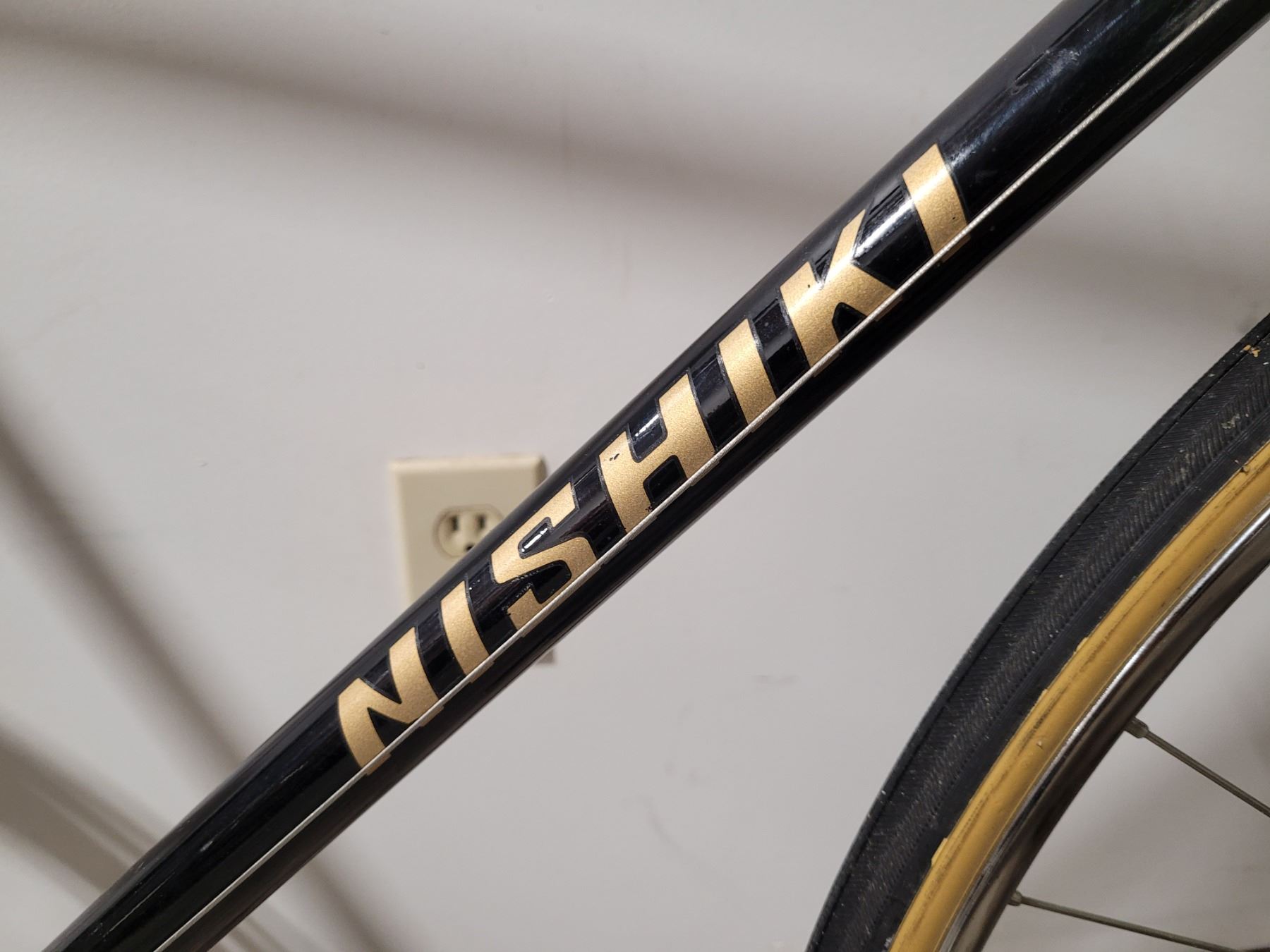 Vintage Men's Nishiki Made in Japan 12 Speed Road Bike