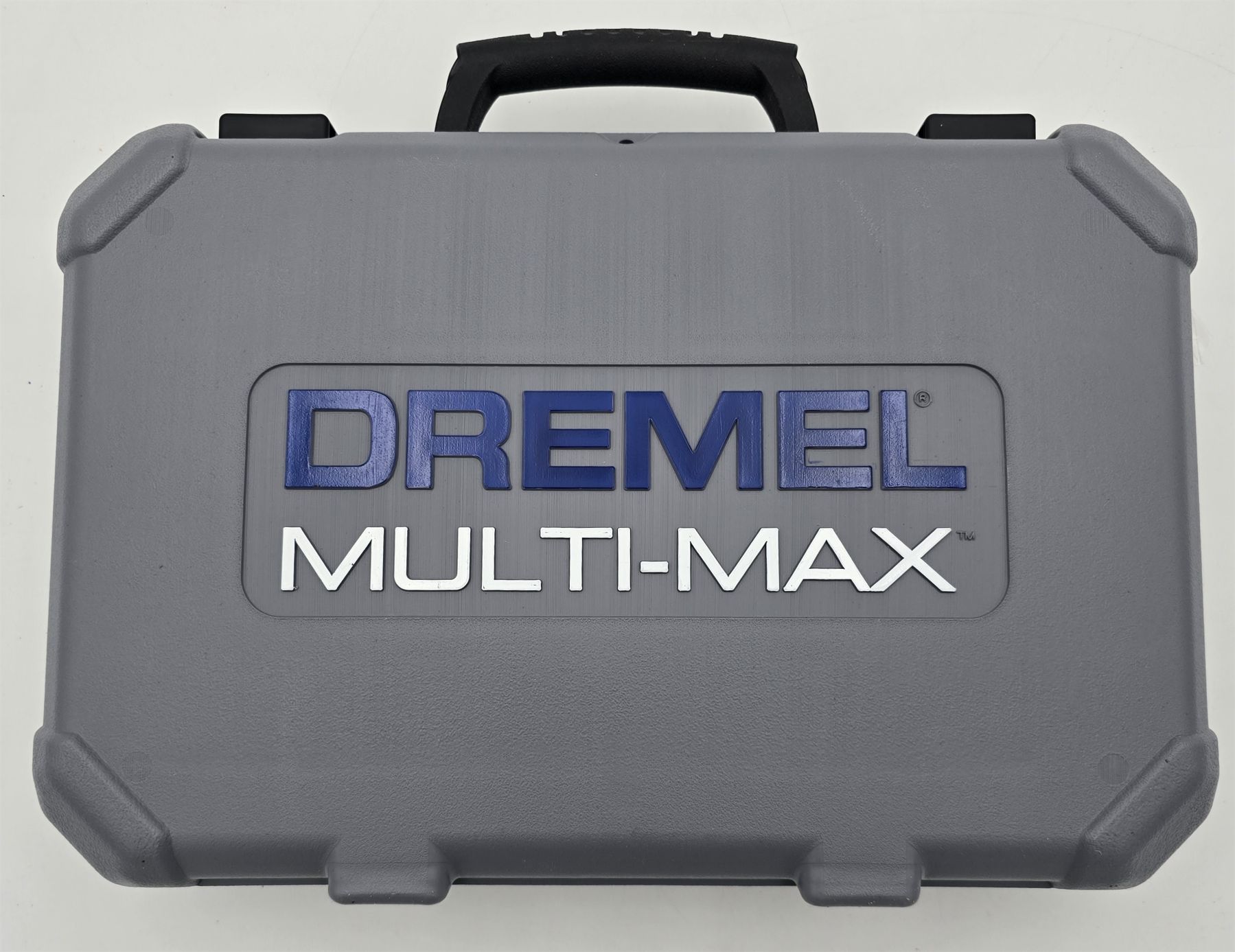 Dremel Multi-Max Oscillating Tool - Bosley Auctioneers