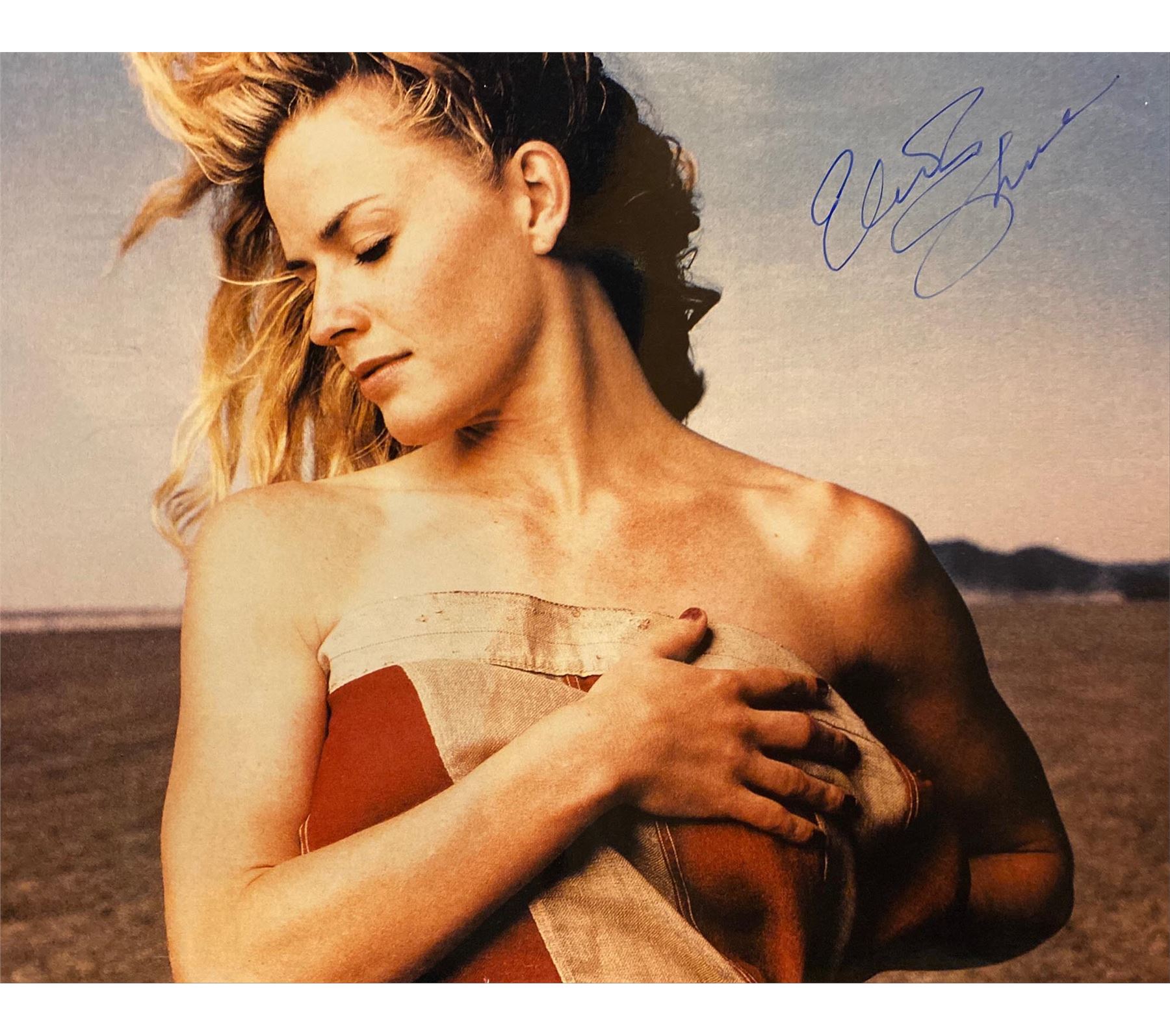 Elisabeth Shue signed photo