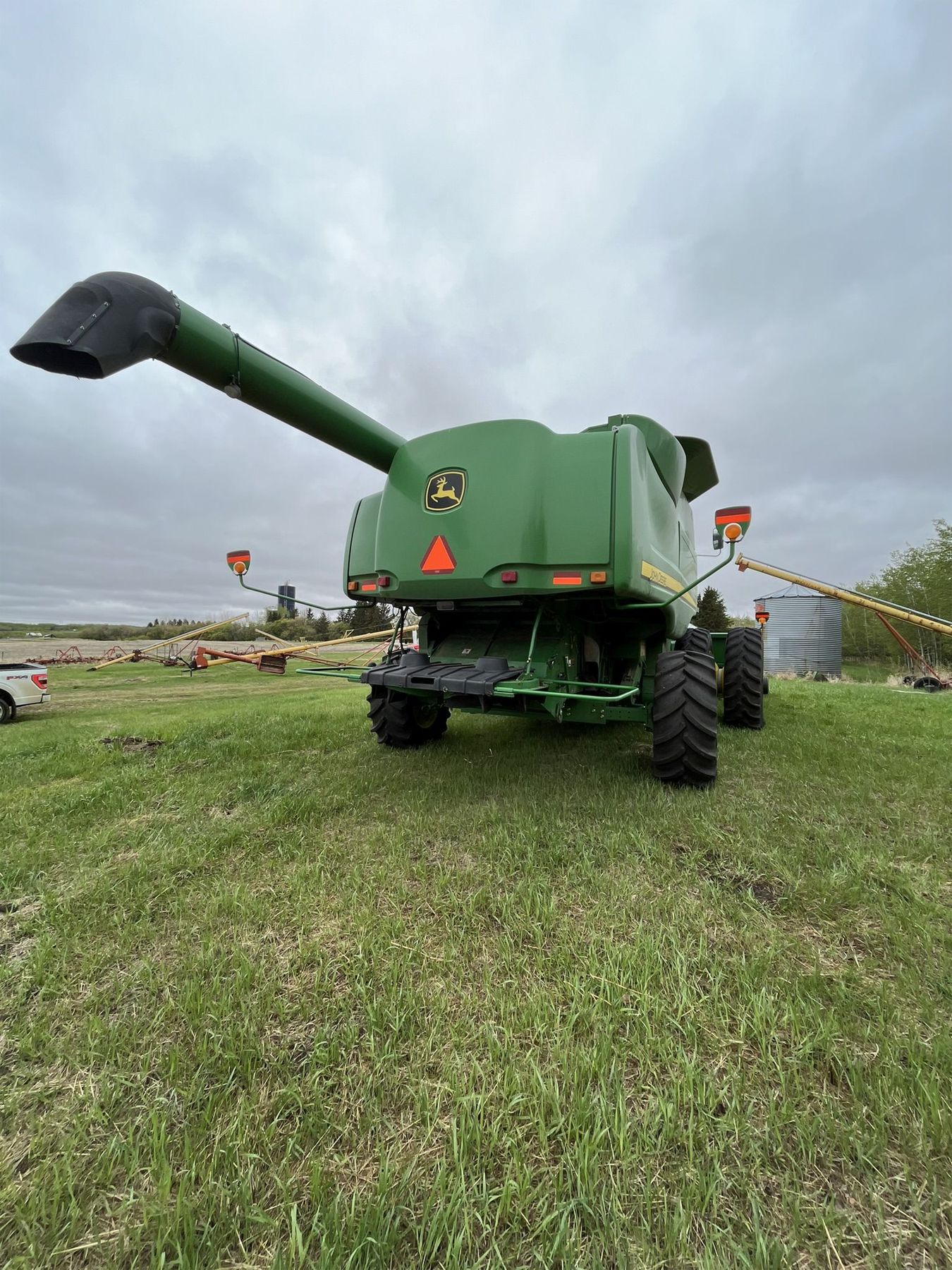 2008 John Deere 9870 Combine with 615P Pickup Header, Long Auger ...