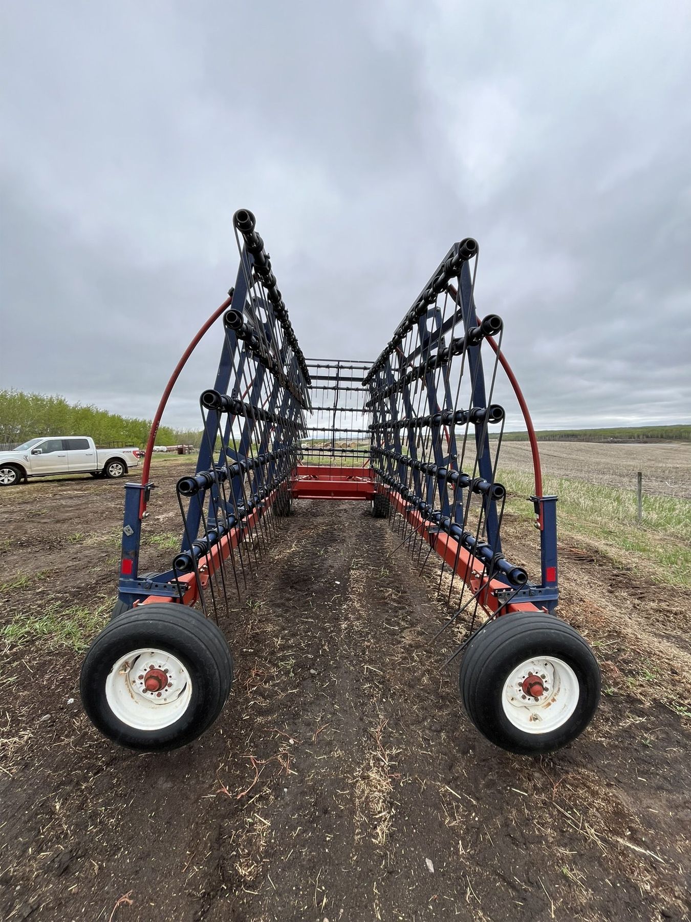 Morris Field Pro Harrows, 50ft Bourgault Tines with Carbide Tips (recent)