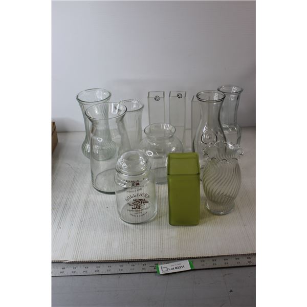 Assorted Glass Vases Bodnarus Auctioneering