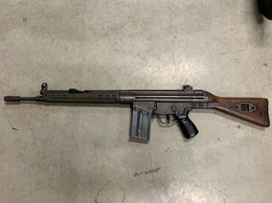 Nice vintage decommisioned Heckler Koch G3 Machine gun 41"