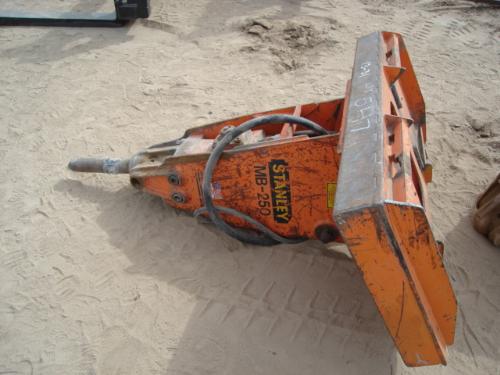 STANLEY MB-250 HYDRAULIC HAMMER ATTACHMENT s/n JAF0066105