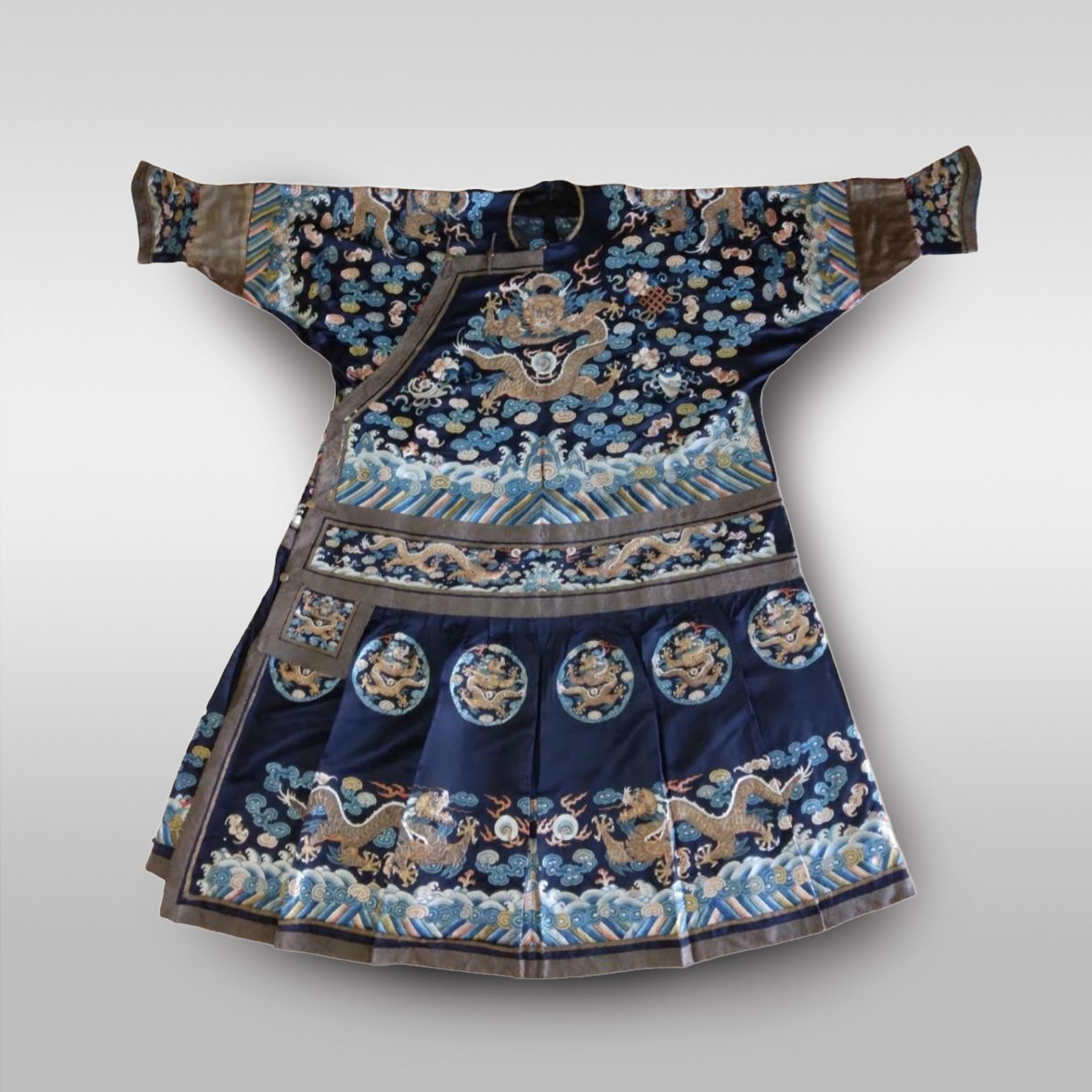 Qing Dynasty Chinese Embroidered Silk Imperial Dragon Robe Approx 29 ...