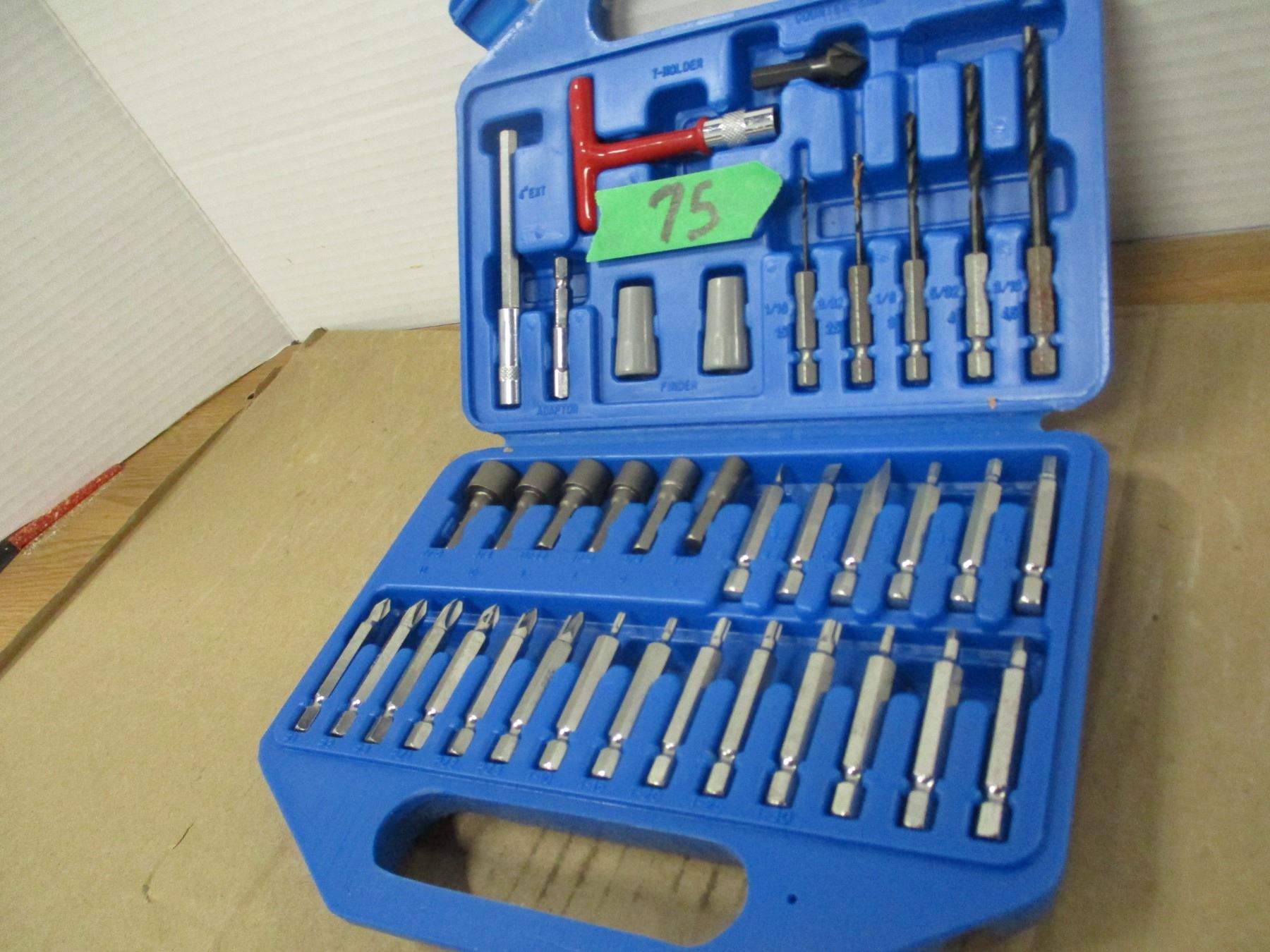 WESTWARD ASSORTED BIT SET