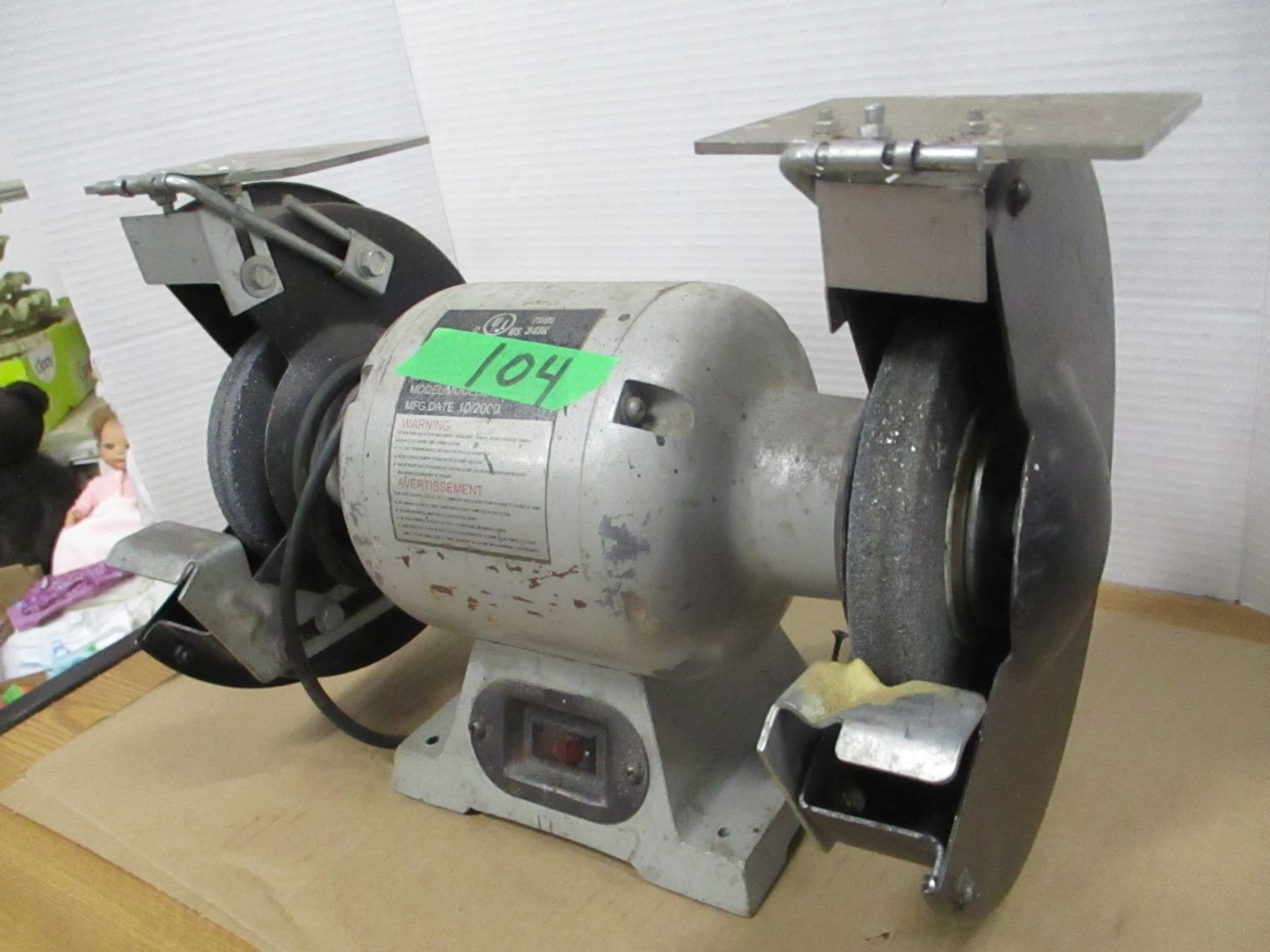 ESTATE: 6" BENCH GRINDER
