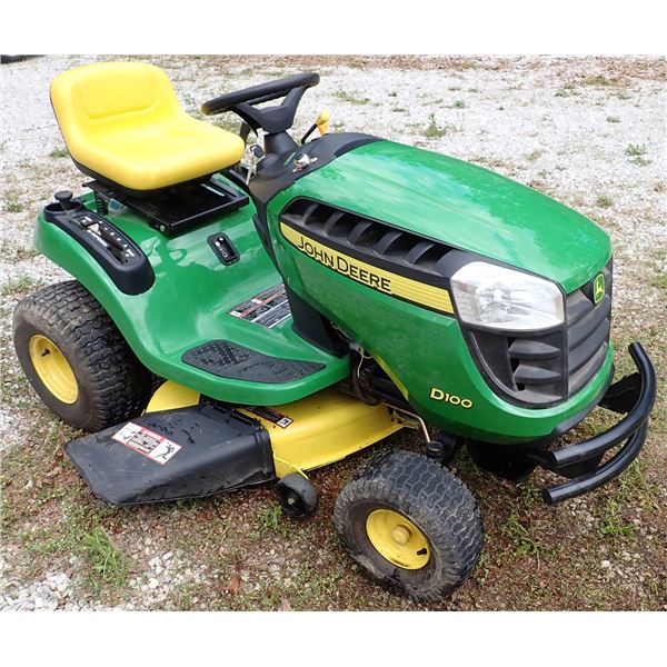 John Deere D100 Riding Mower