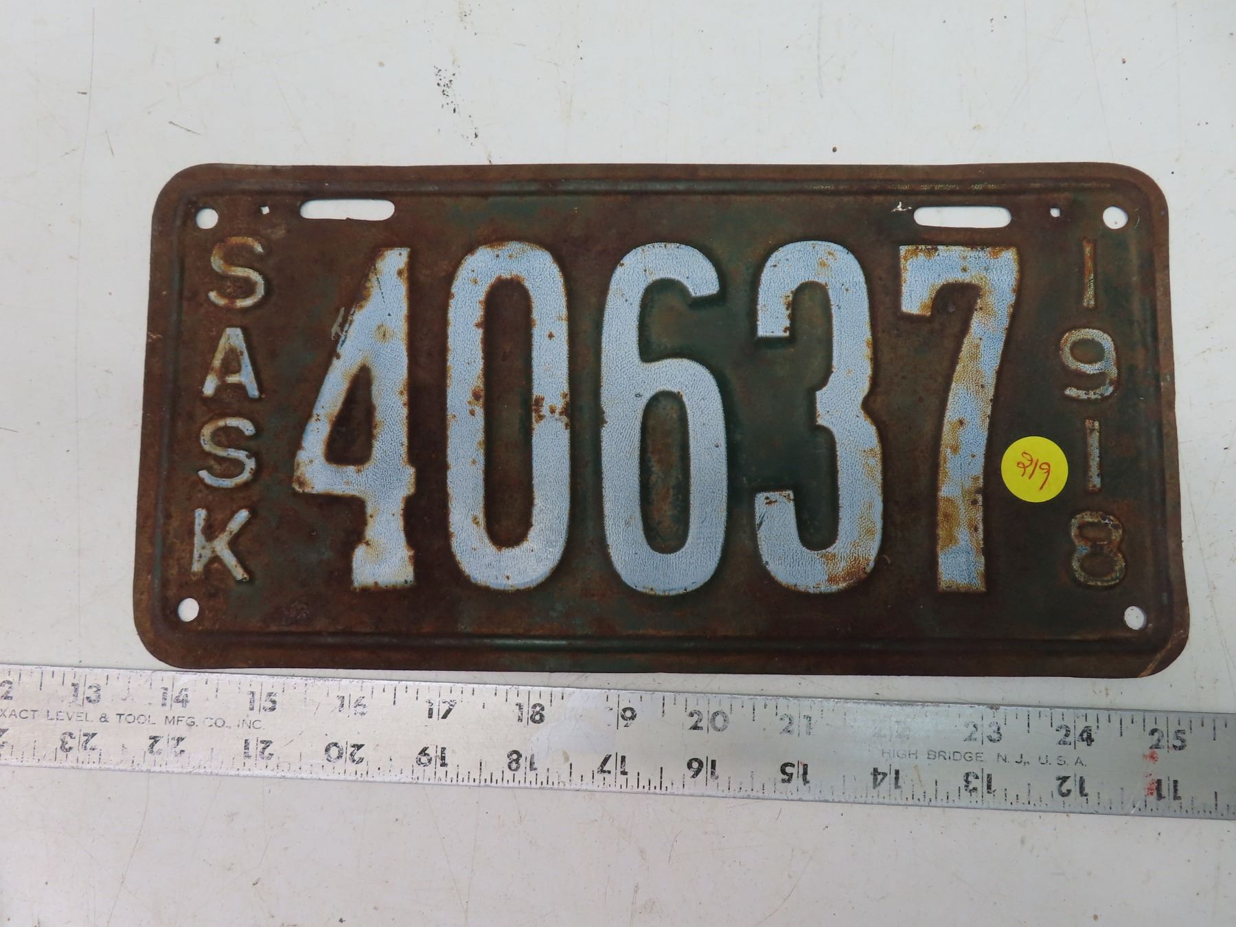 Rare 1918 embossed Saskatchewan license plate -40637 - Schmalz Auctions