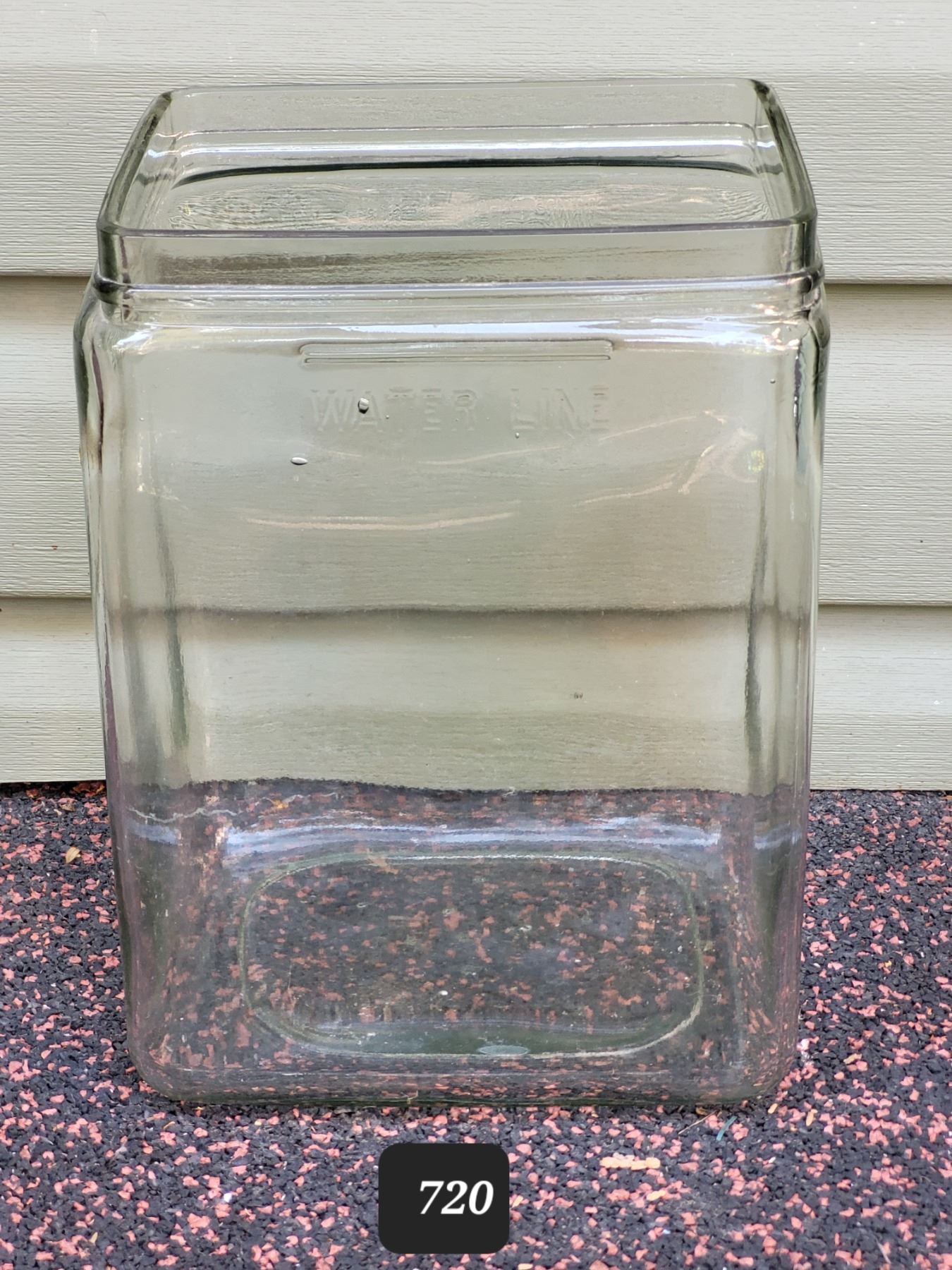 Vintage glass automotive battery container. - Schmalz Auctions