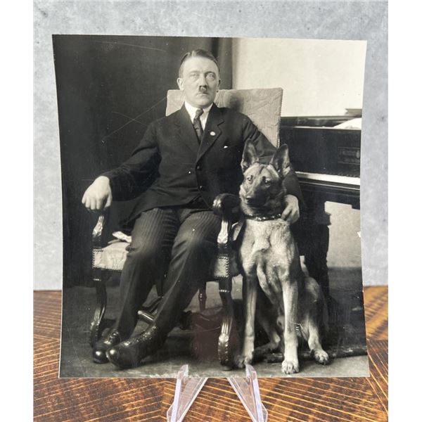 Adolf Hitler & Dog Blonda Portrait Photo