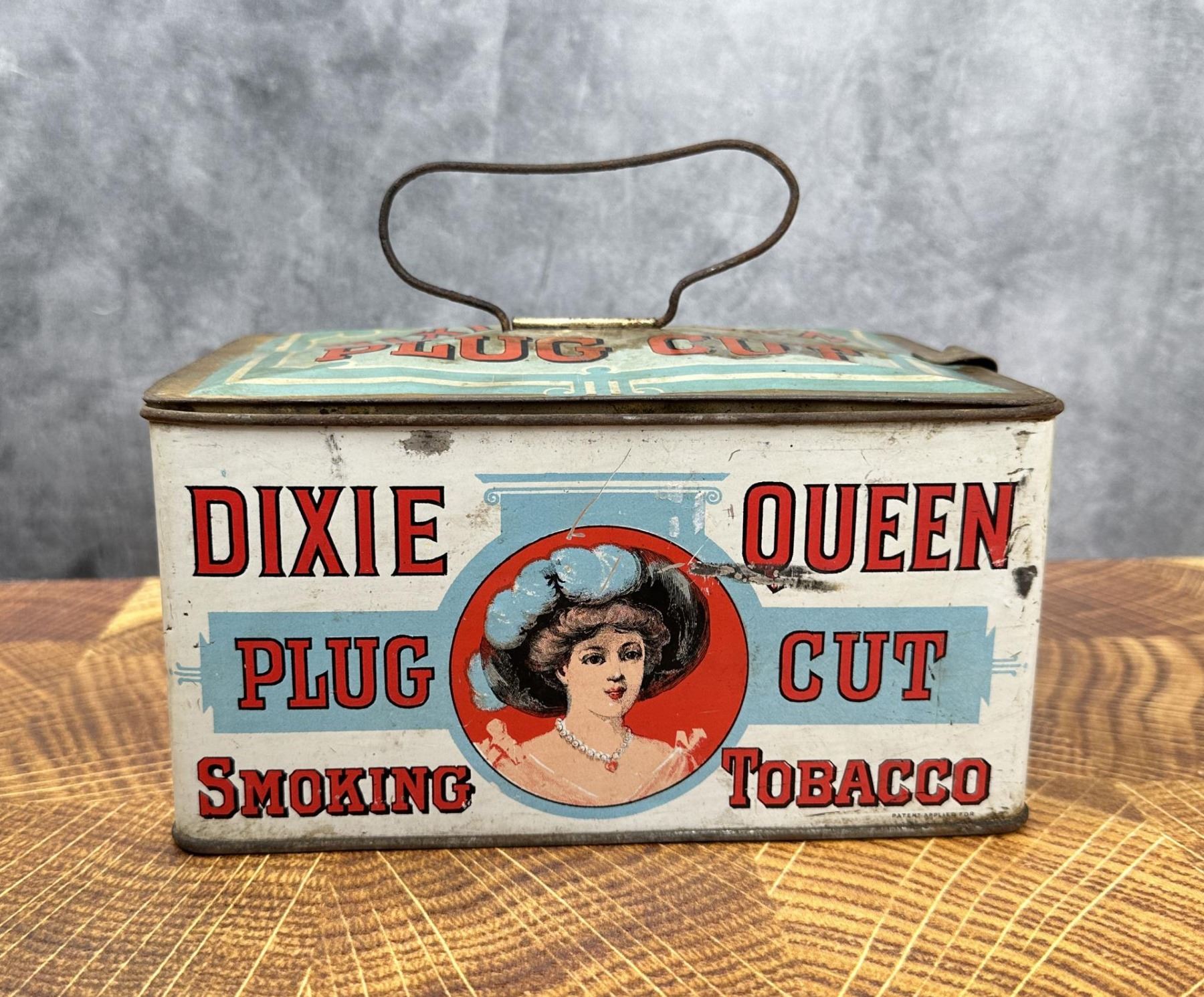 Dixie Queen Plug Cut Tobacco Tin