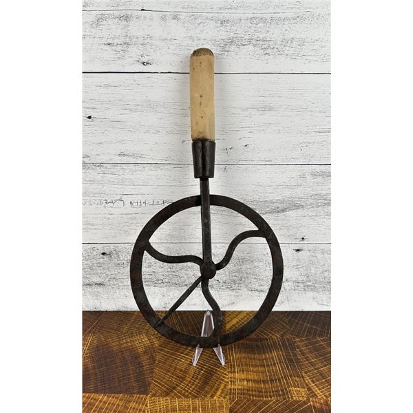 Cast Iron Wheelwright Blacksmith Travelers Wheel