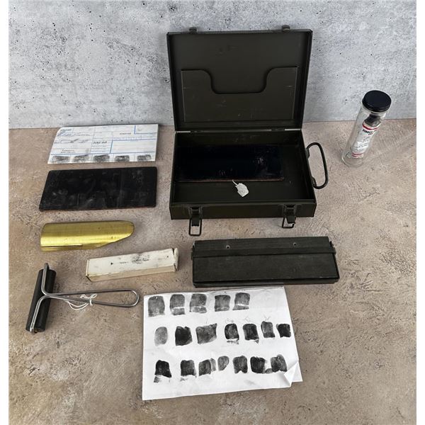 US Army Fingerprinting Kit