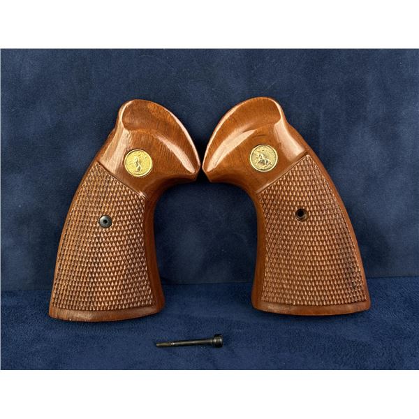 Factory Colt Pyton Wood Pistol Grips
