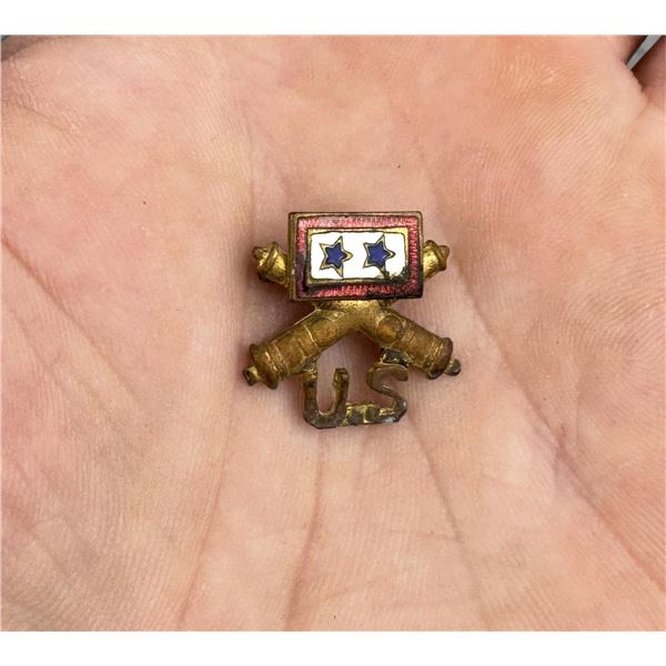 WW2 Two Sons in Service Artillery Pin