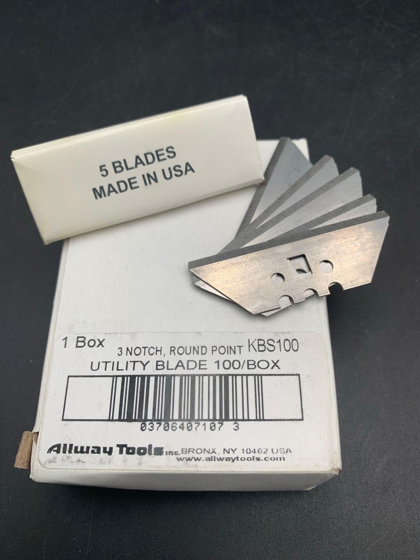 3 Notch Round Point Utility Blades (100/box)
