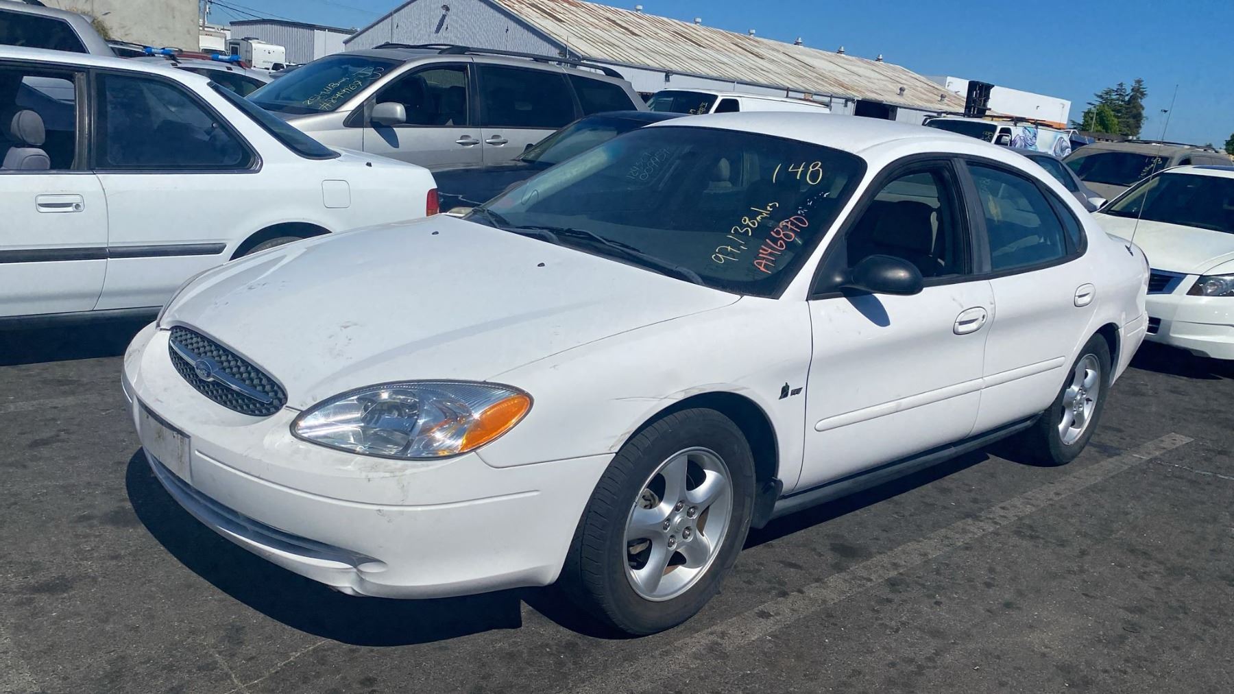 2000 Ford Taurus