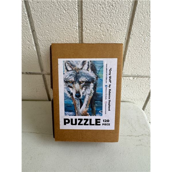 Grey wolf puzzle