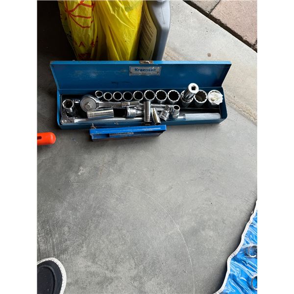 Westward socket set