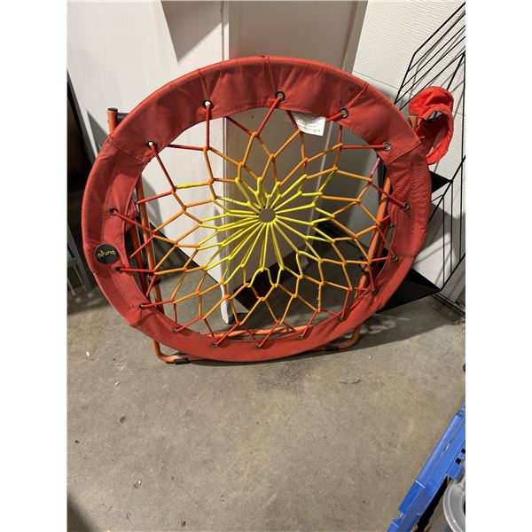 Folding spring chair