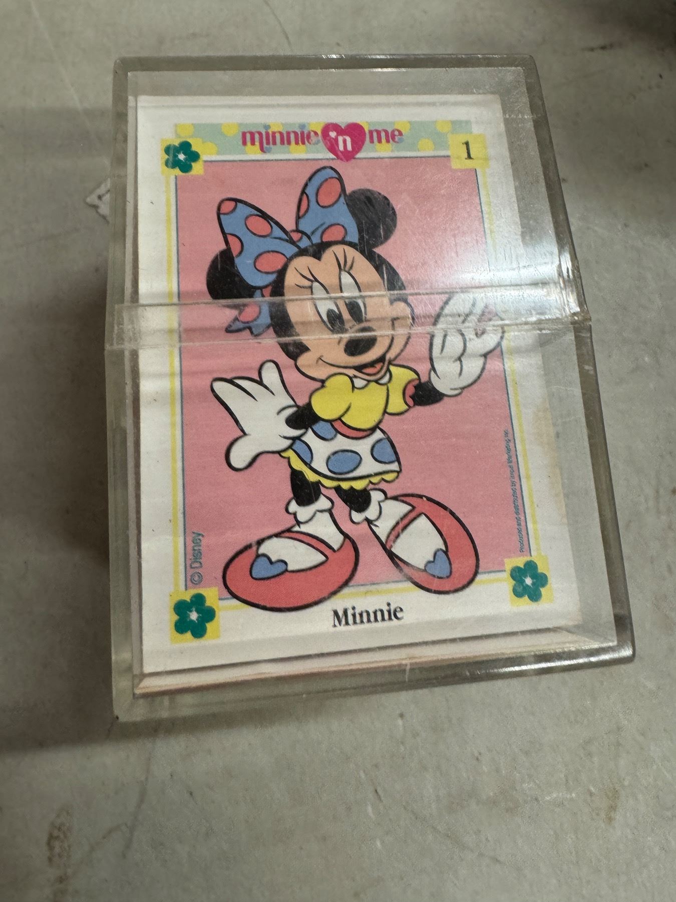 Minnie collectible cards
