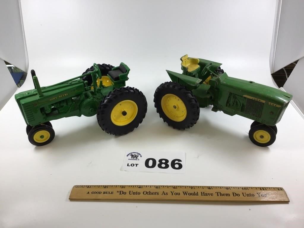 JOHN DEERE METAL TOY TRACTORS