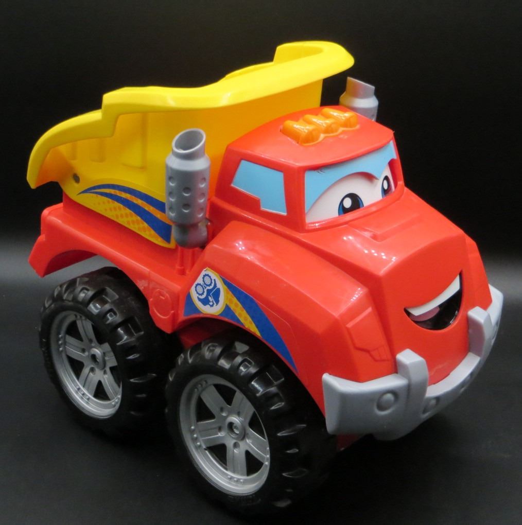 Hasbro Tonka Tumbling Chuck Truck Talking Dump Truck