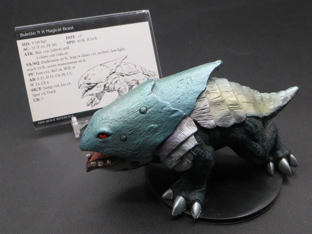 2004 D&D Bulette 67/72 Pre-Painted Mini Figure With Card 5" Long x 2.5 ...