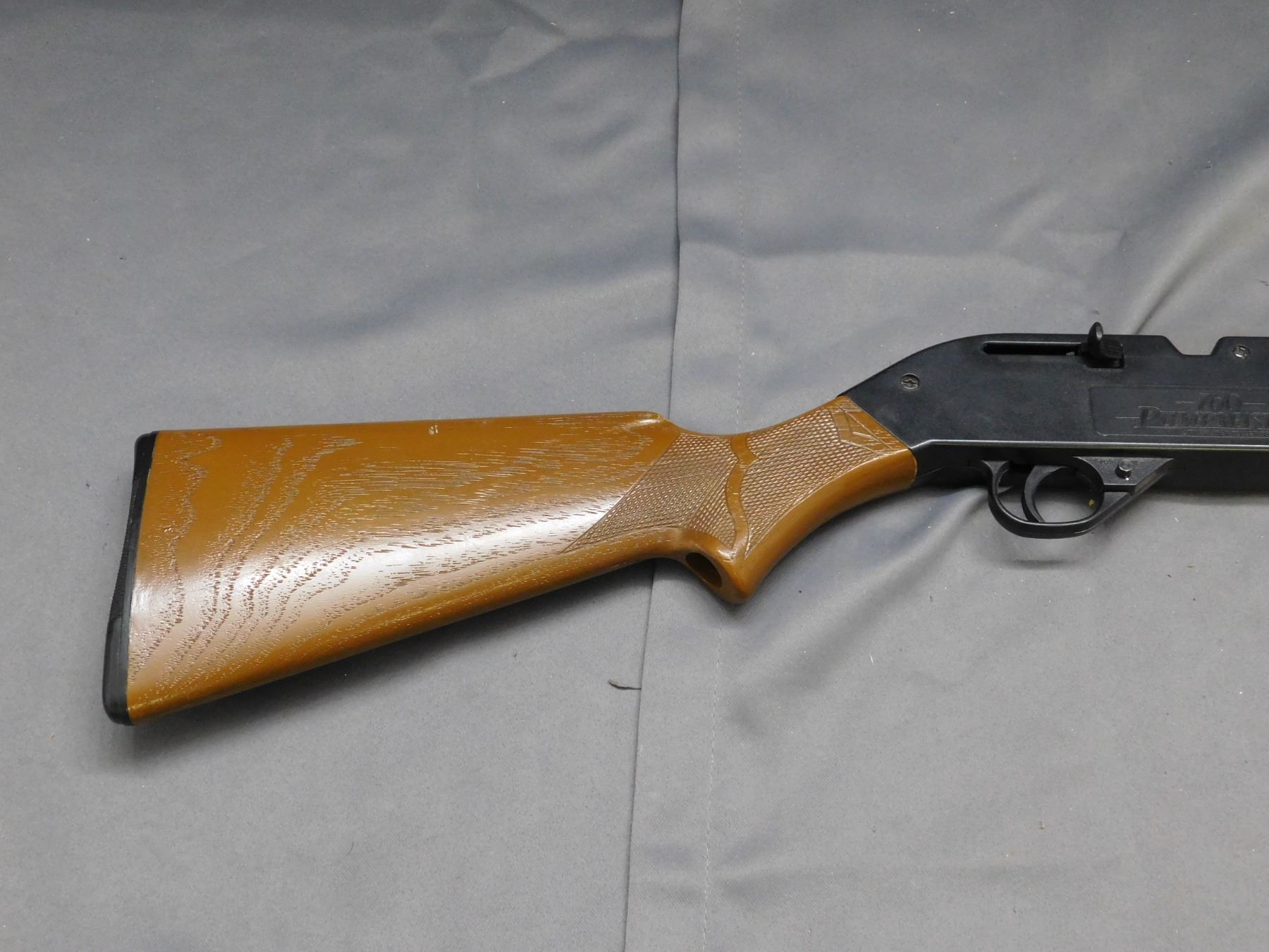 Crosman 760 Pumpmaster Air Pellet Gun .177 Calibur Model 760-C