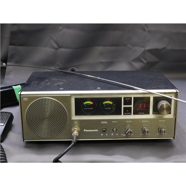 Panasonic 40-Channel Model RJ-3600C CB Radio Receiver w Antenna ...