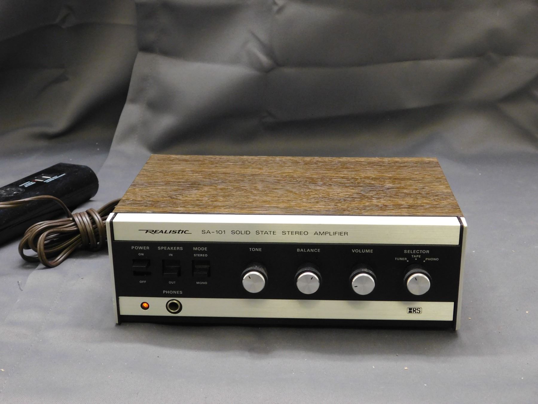 Realistic SA-101 Solid State Amplifier