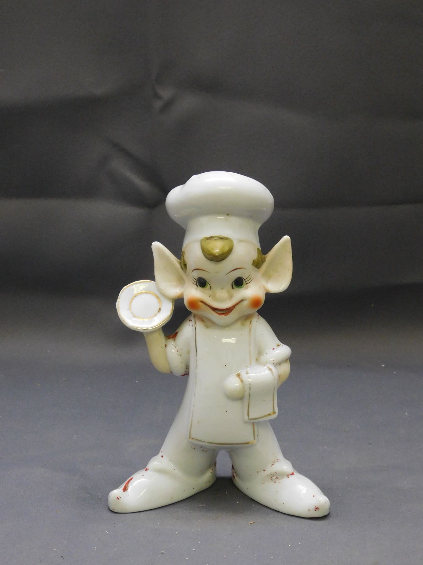 Pixie Elf Chef Figurine 6"