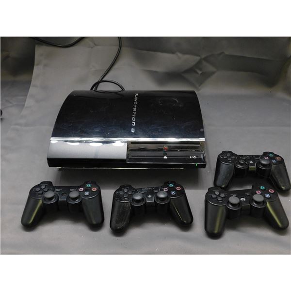 Sony Playstation 3 PS3 Video Game Console & 4 Controllers CECHE01