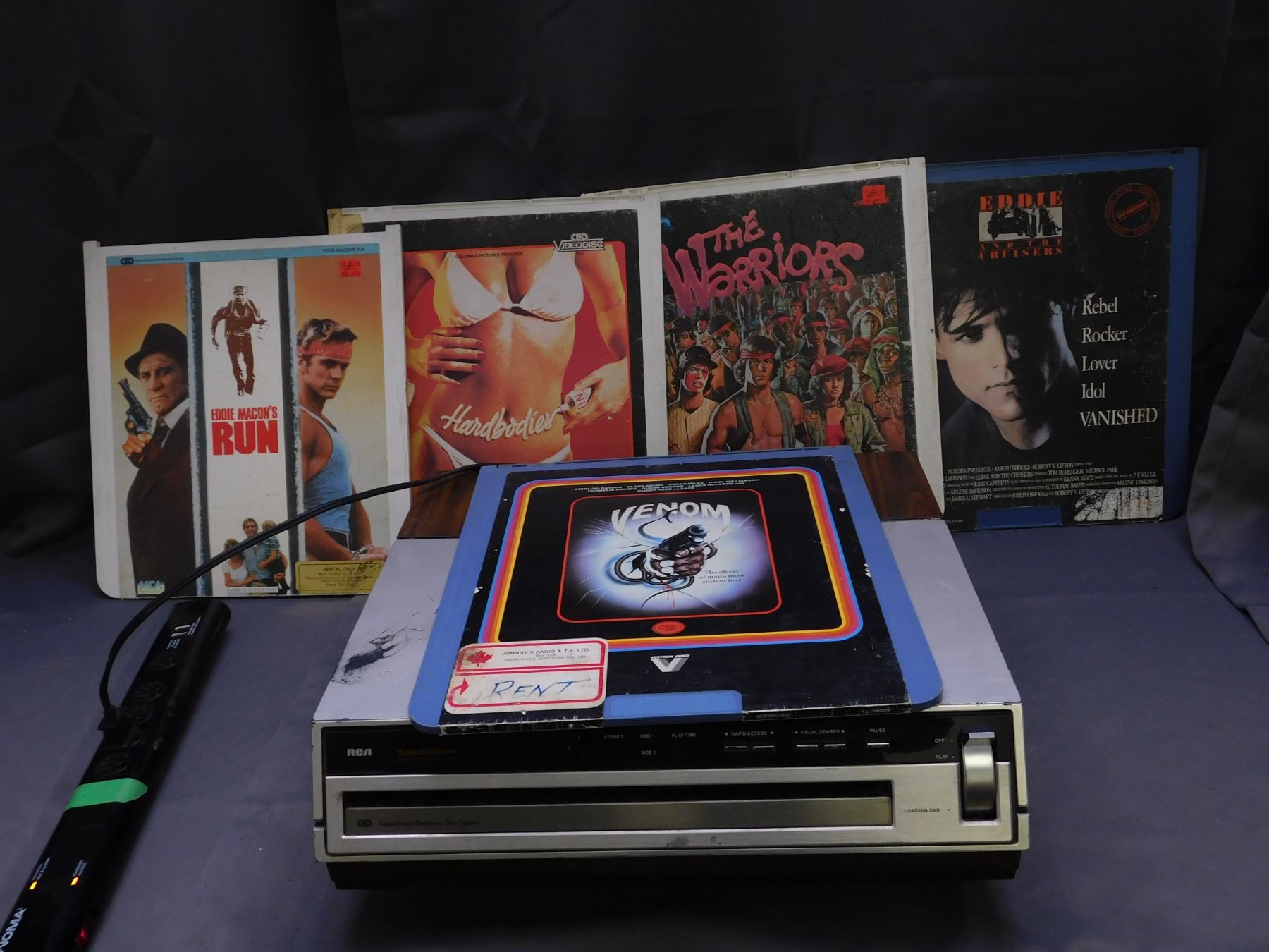 Selectavision CED Videodiscs and Player, Movies The Warriors, Venom ...