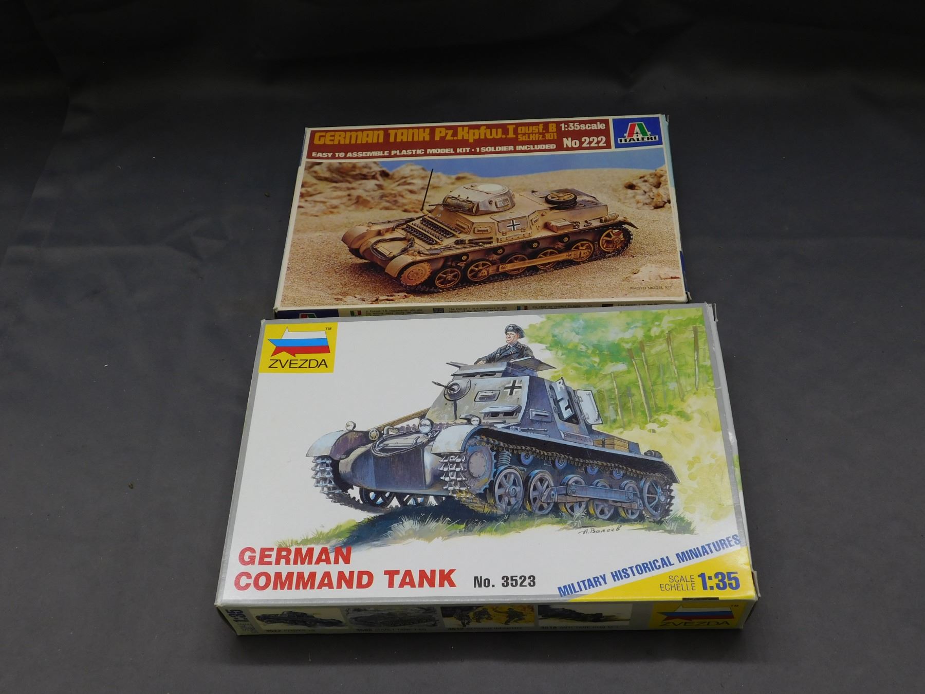 Lot of 2 1/35 Scale Italeri German tank Pz.Kpfw.I and German Command Tank